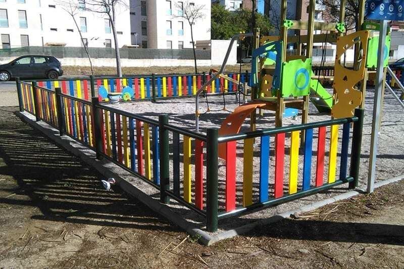 Valla infantil metálica para parques | VALLA INFANTIL METALICA